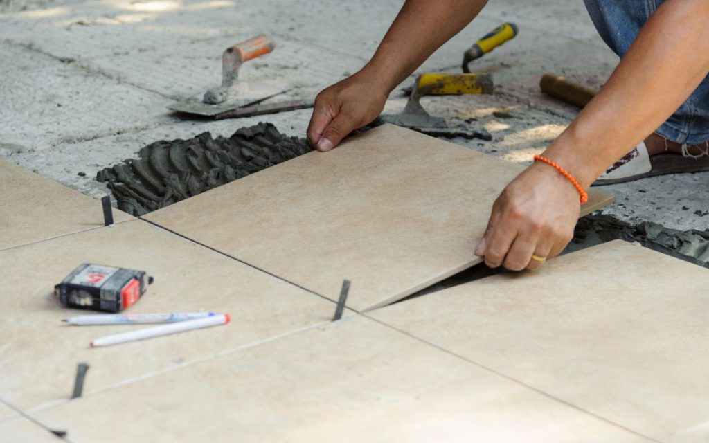 Quel est le prix de pose du carrelage au m2 ? | Votre constructeur de ...